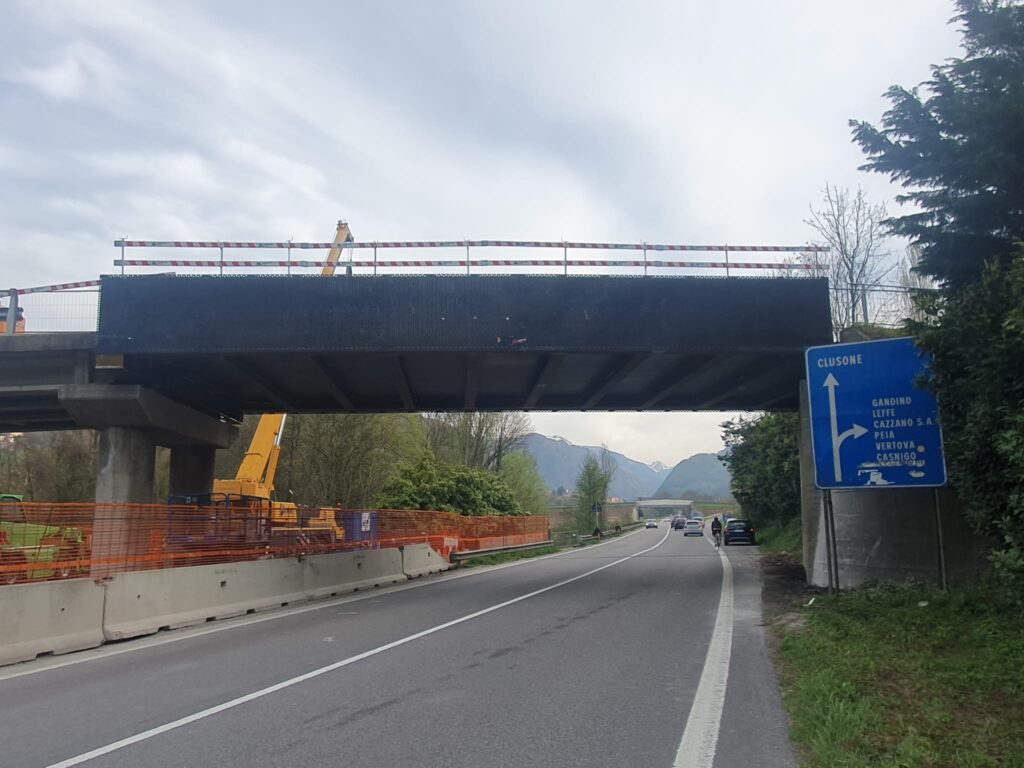 Fiorano, il nuovo ponte è più vicino: posizionato l'impalcato metallico ...